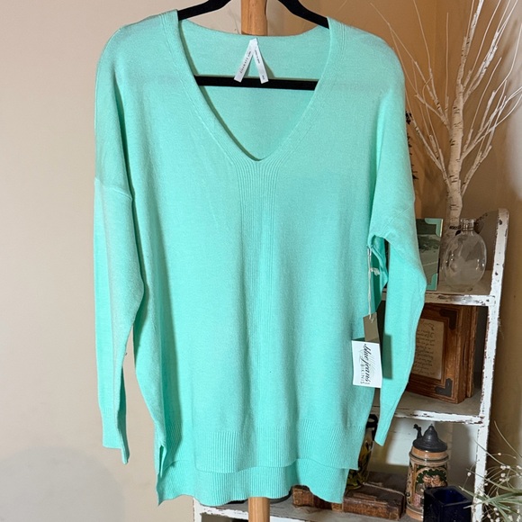 Dreamers | Sweaters | Nwt Dreamers Sm Mint Green Very Soft Knit Sweater ...